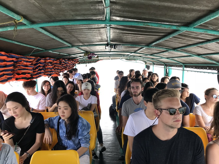 BBA LOG SUP CHAIN MGT : Student field trip to Sichang Island, Chonburi.